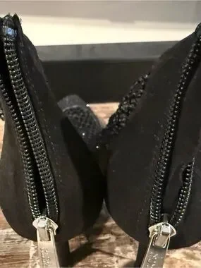 Charles David | Shoes | Charles David Black Mesh Slingback Kitten Heel ...